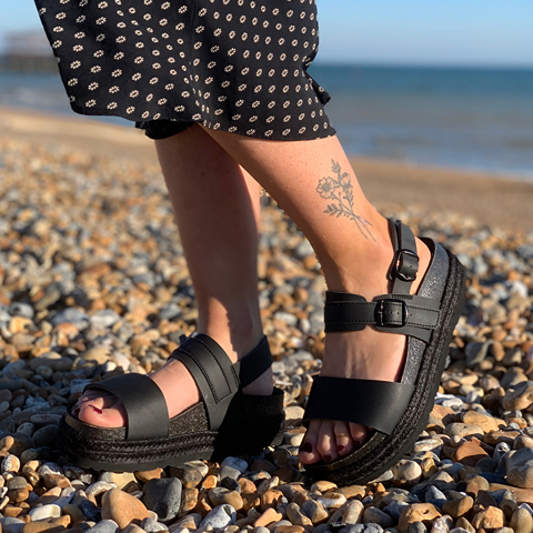 VEGAN FOOTWEAR by Vegetarian Shoes. Made in UK and Europe